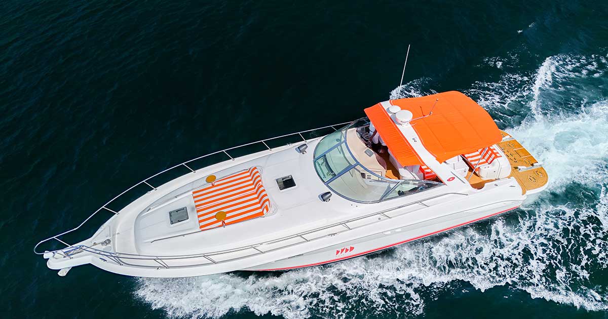 Vodka 46ft Searay Sundancer เรือยอร์ชหรูสำหรับการพักผ่อนสุดพิเศษ